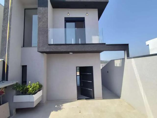 Casa / Sobrado para Venda em Cajamar/SP Portais Polvilho 3 Quartos