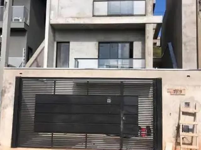 Casa / Sobrado para Venda em Cajamar/SP Portais Polvilho 3 Quartos