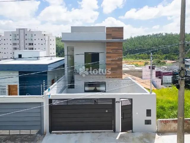Casa / Sobrado para Venda em Cajamar/SP Portais Polvilho 3 Quartos