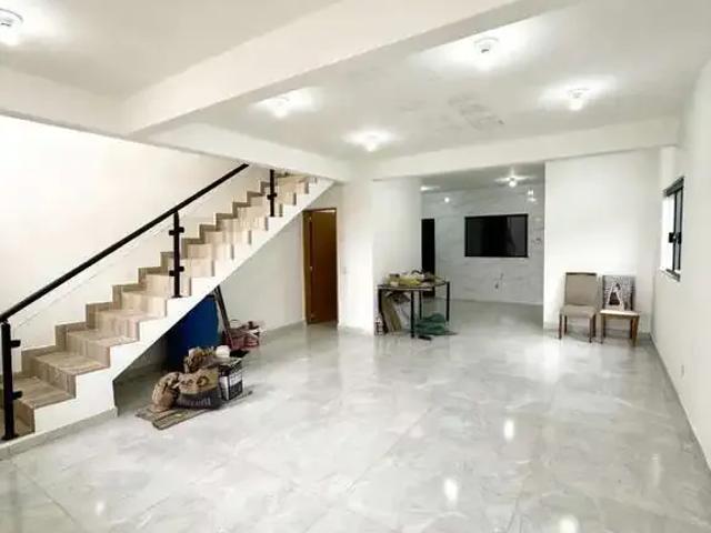 Casa / Sobrado para Venda em Cajamar/SP Portal dos Ipês 3 3 Quartos