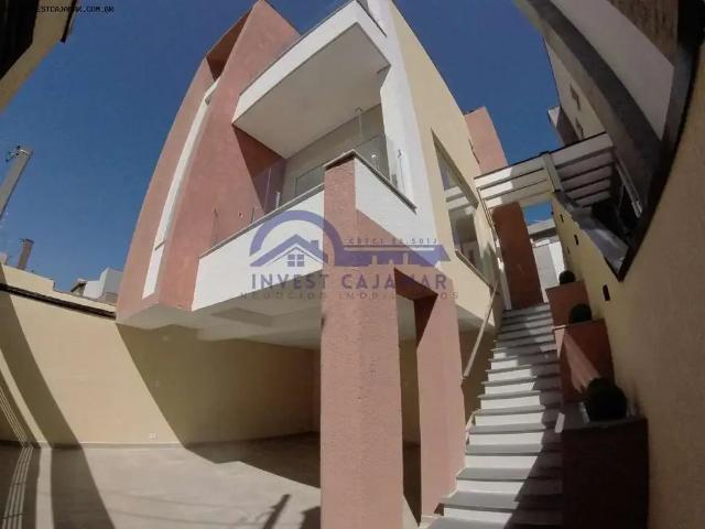 Casa / Sobrado para Venda em Cajamar/SP Portal dos Ipês 3 Quartos