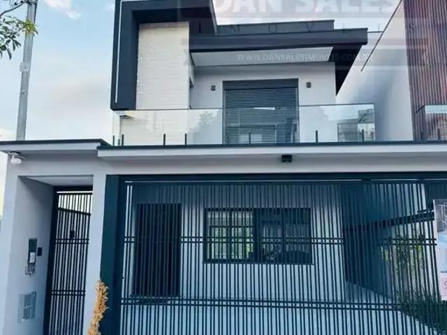 Casa / Sobrado para Venda em Cajamar/SP Portal dos Ipês 3 Quartos