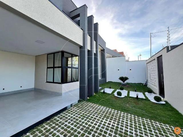 Casa / Sobrado para Venda em Caldas Novas/GO Turista II 3 Quartos