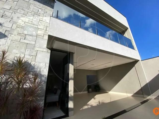 Casa / Sobrado para Venda em Caldas Novas/GO Turista II 3 Quartos