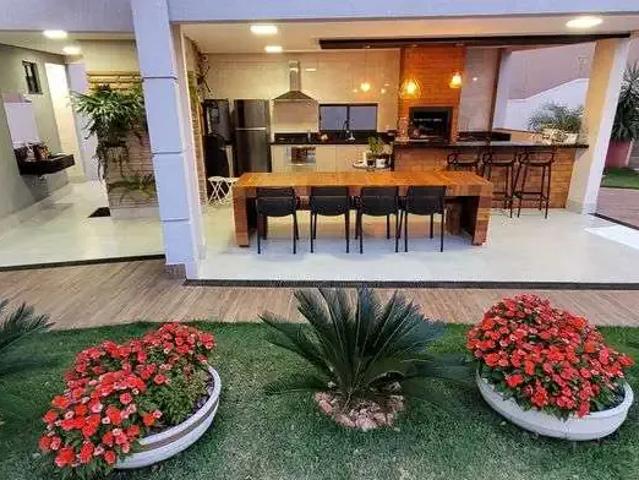 Casa / Sobrado para Venda em Caldas Novas/GO Bandeirante 5 Quartos