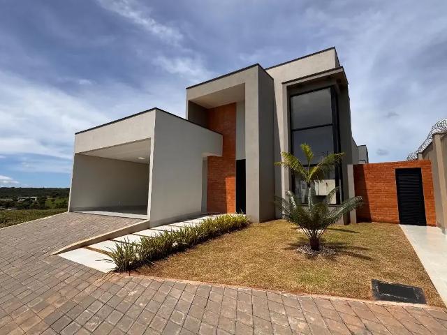 Casa / Sobrado para Venda em Caldas Novas/GO Cidade das Flores 3 Quartos