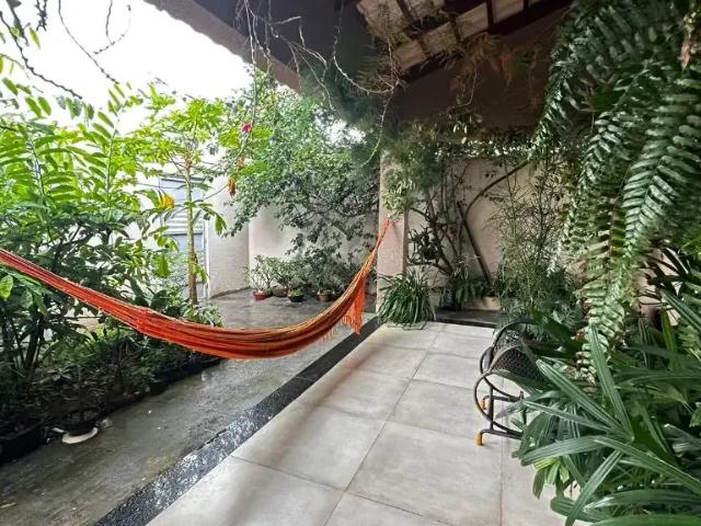 Casa / Sobrado para Venda em Caldas Novas/GO Estância Itaguaí 3 Quartos