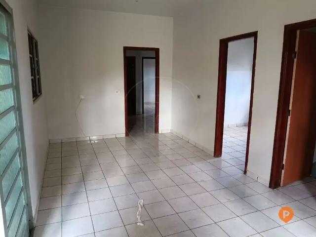 Casa / Sobrado para Venda em Caldas Novas/GO Estância Itaguaí 4 Quartos