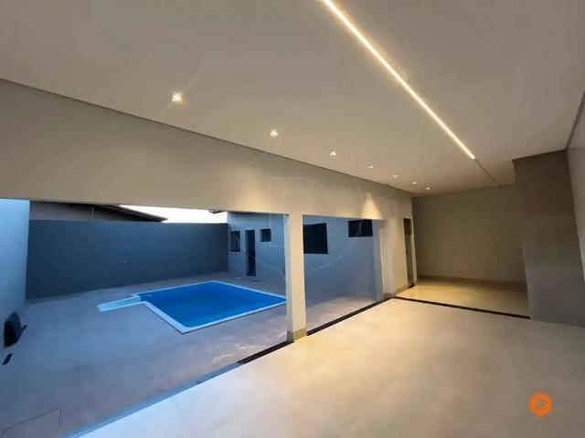 Casa / Sobrado para Venda em Caldas Novas/GO Estância Itanhangá 4 Quartos