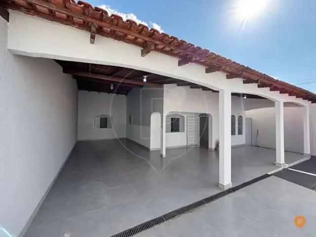 Casa / Sobrado para Venda em Caldas Novas/GO Itaguaí II 3 Quartos