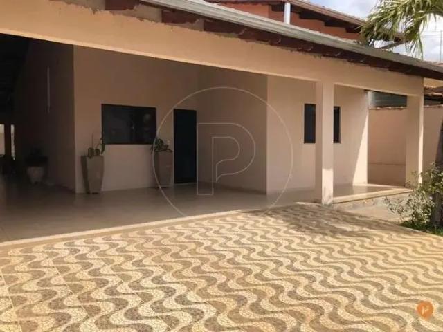 Casa / Sobrado para Venda em Caldas Novas/GO Itaguaí II 3 Quartos