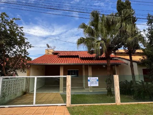Casa / Sobrado para Venda em Caldas Novas/GO Jardim Metodista 3 Quartos