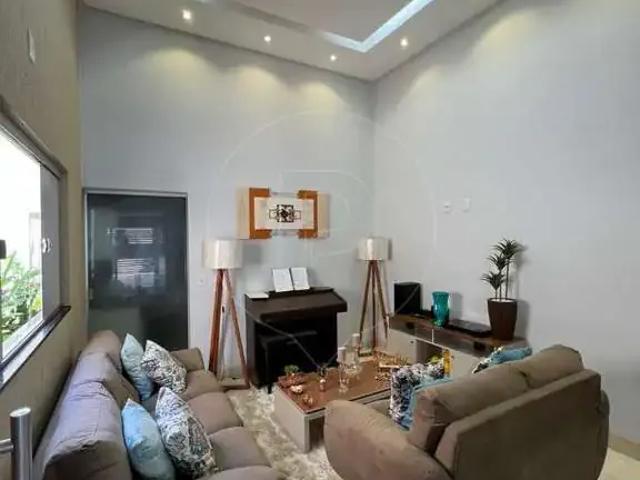 Casa / Sobrado para Venda em Caldas Novas/GO Jardim Metodista 3 Quartos