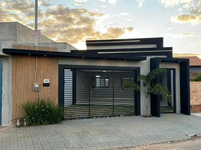 Casa / Sobrado para Venda em Caldas Novas/GO Jardim Serrano 3 Quartos