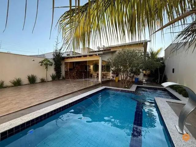 Casa / Sobrado para Venda em Caldas Novas/GO Jardim Serrano 3 Quartos