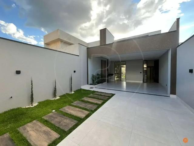 Casa / Sobrado para Venda em Caldas Novas/GO Jardim Serrano 3 Quartos