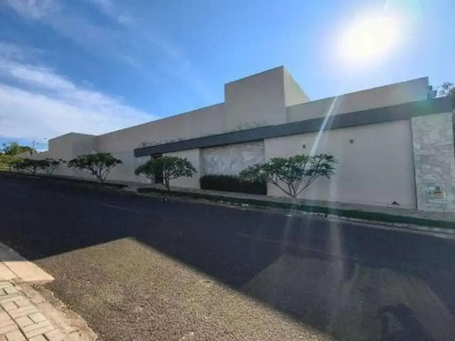Casa / Sobrado para Venda em Caldas Novas/GO Lago Sul