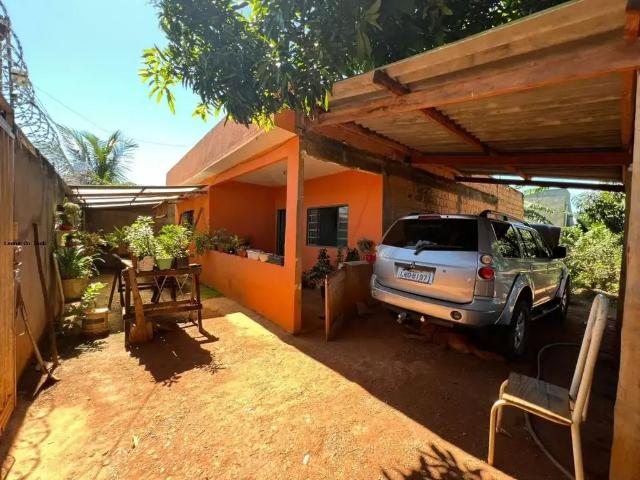 Casa / Sobrado para Venda em Caldas Novas/GO Lagoa Quente 3 Quartos
