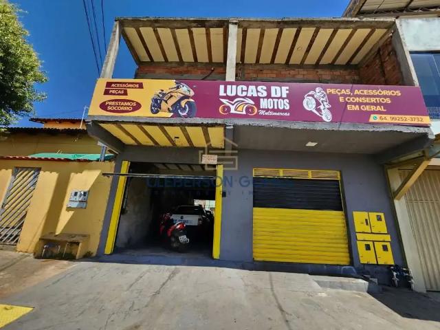 Casa / Sobrado para Venda em Caldas Novas/GO Nova Vila 6 Quartos