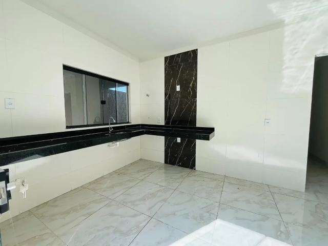 Casa / Sobrado para Venda em Caldas Novas/GO Portal águas Quentes 3 Quartos