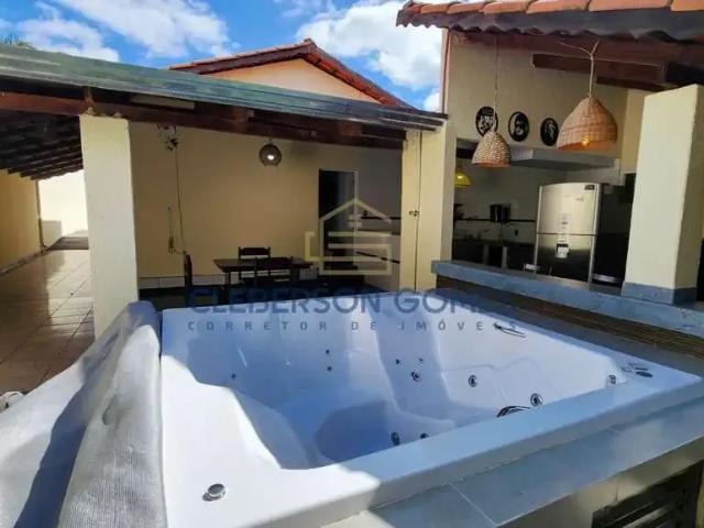 Casa / Sobrado para Venda em Caldas Novas/GO Residencial Recanto das Águas 3 Quartos