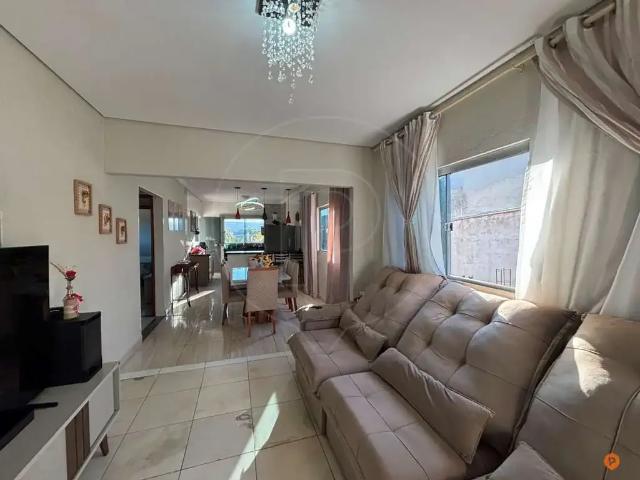 Casa / Sobrado para Venda em Caldas Novas/GO Setor Universitário 2 Quartos