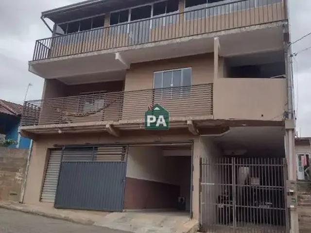 Casa / Sobrado para Venda em Caldas/MG Laranjeiras de Caldas 3 Quartos
