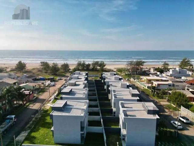 Casa / Sobrado para Venda em Capão da Canoa/RS Arco Íris 3 Quartos