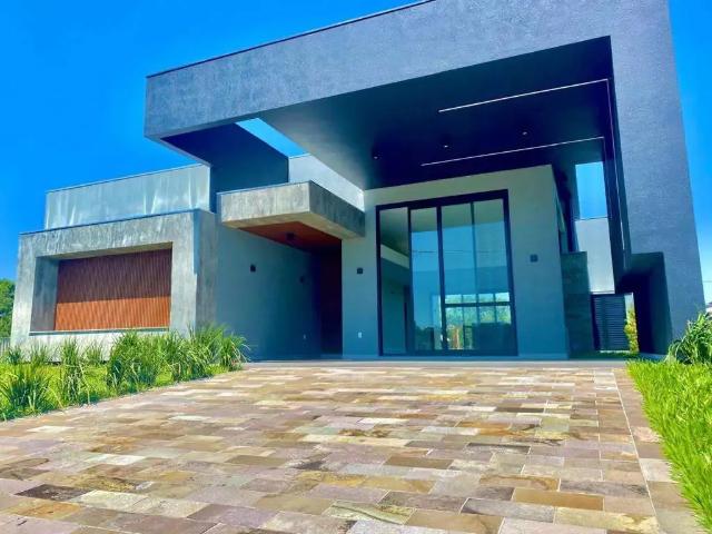 Casa / Sobrado para Venda em Capão da Canoa/RS Arroio Teixeira 4 Quartos