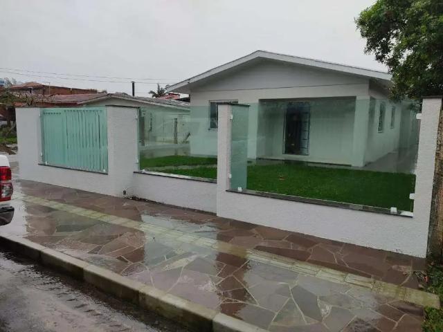 Casa / Sobrado para Venda em Capão da Canoa/RS Arroio Teixeira 4 Quartos