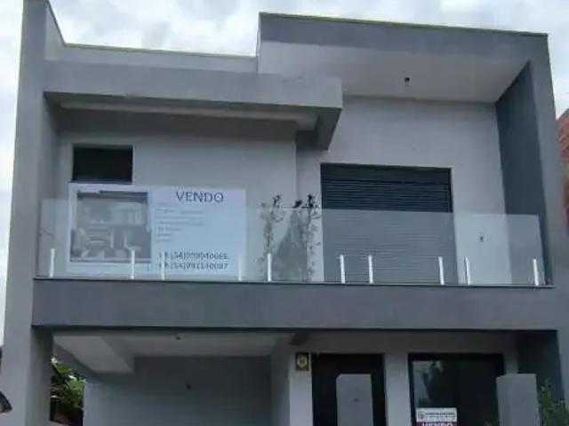 Casa / Sobrado para Venda em Capão da Canoa/RS Curumim 3 Quartos