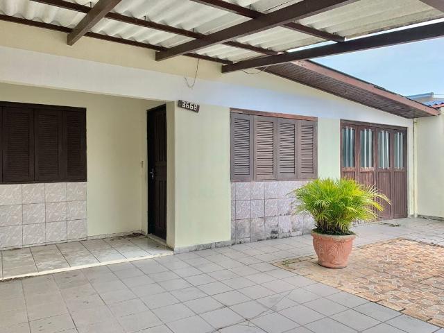 Casa / Sobrado para Venda em Capão da Canoa/RS Capão Novo 3 Quartos