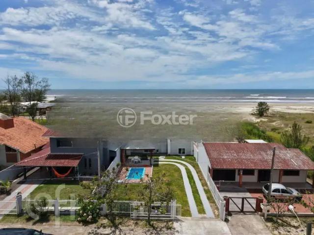 Casa / Sobrado para Venda em Capão da Canoa/RS Capão Novo 3 Quartos