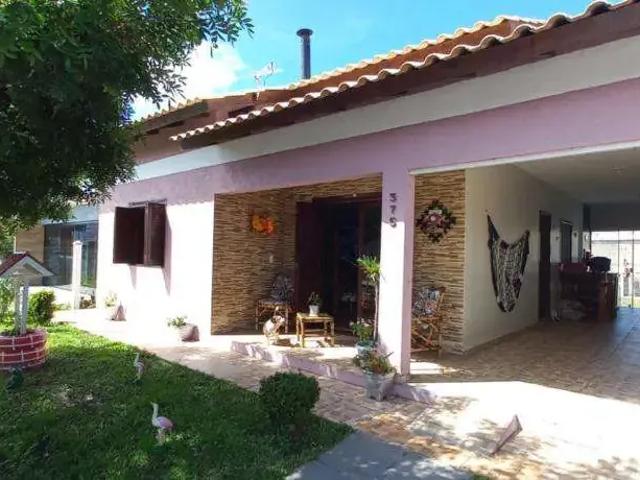 Casa / Sobrado para Venda em Capão da Canoa/RS Capão Novo 3 Quartos