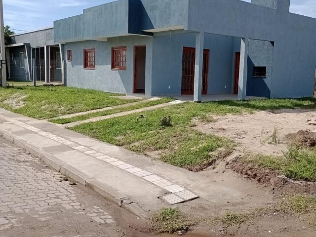 Casa / Sobrado para Venda em Capão da Canoa/RS Capão Novo 3 Quartos