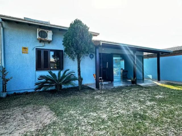Casa / Sobrado para Venda em Capão da Canoa/RS Capão Novo 2 Quartos