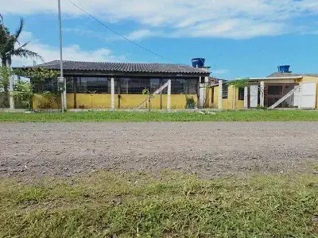 Casa / Sobrado para Venda em Capão da Canoa/RS Capão Novo 2 Quartos