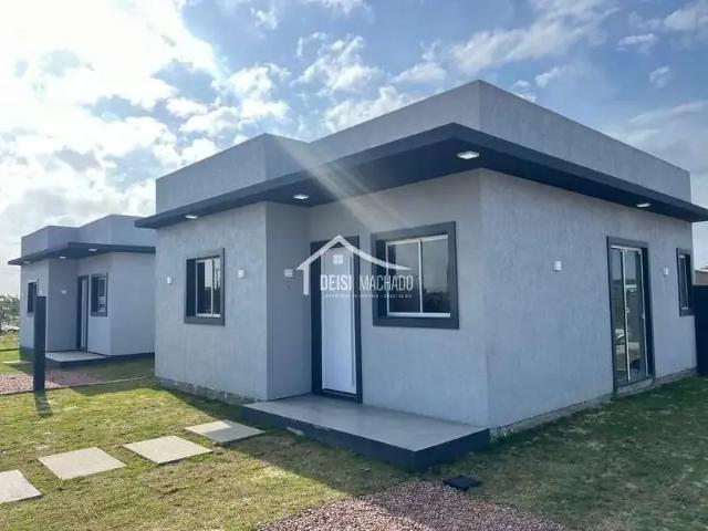 Casa / Sobrado para Venda em Capão da Canoa/RS Capão Novo 2 Quartos