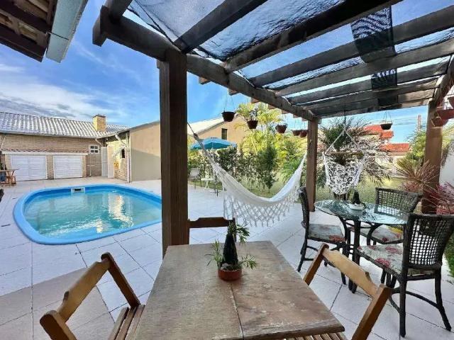 Casa / Sobrado para Venda em Capão da Canoa/RS Capão Novo 5 Quartos