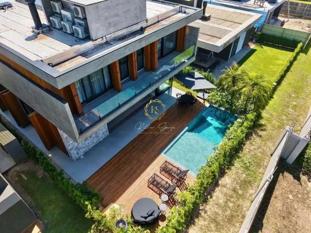 Casa / Sobrado para Venda em Capão da Canoa/RS Capão Novo 5 Quartos