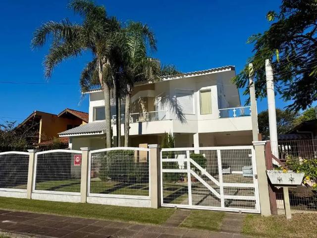 Casa / Sobrado para Venda em Capão da Canoa/RS Capão Novo 5 Quartos