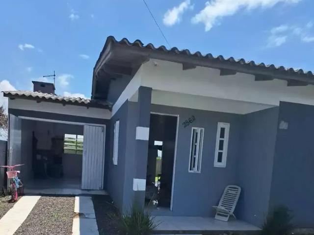 Casa / Sobrado para Venda em Capão da Canoa/RS Centro 2 Quartos