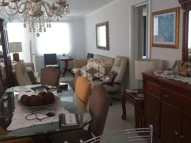 Casa / Sobrado para Venda em Capão da Canoa/RS Centro 3 Quartos