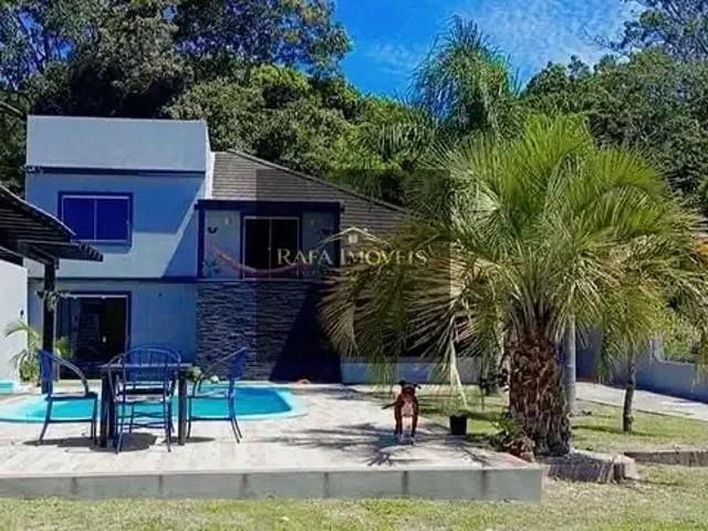 Casa / Sobrado para Venda em Capão da Canoa/RS Centro 3 Quartos