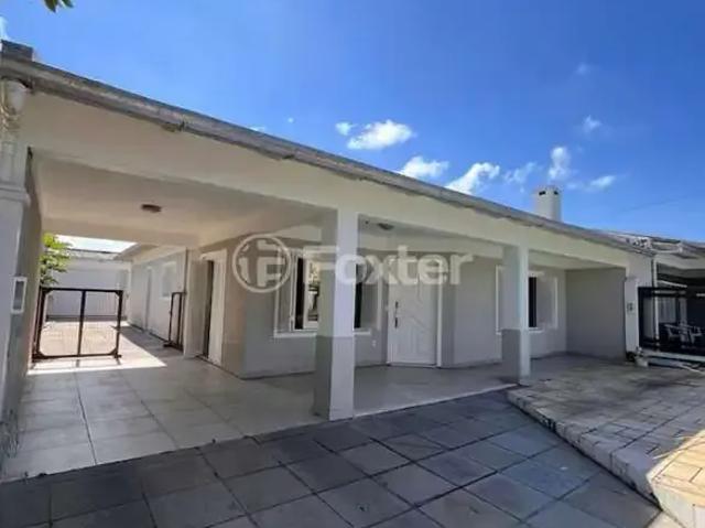 Casa / Sobrado para Venda em Capão da Canoa/RS São Jorge 3 Quartos