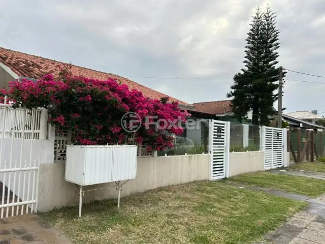 Casa / Sobrado para Venda em Capão da Canoa/RS Zona Nova 2 Quartos