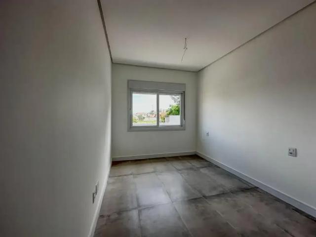 Casa / Sobrado para Venda em Capão da Canoa/RS Zona Nova 3 Quartos