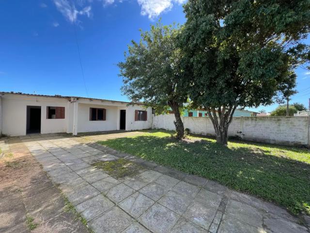 Casa / Sobrado para Venda em Capão da Canoa/RS Zona Nova 3 Quartos