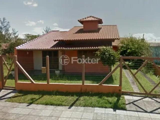 Casa / Sobrado para Venda em Capão da Canoa/RS Zona Norte 3 Quartos