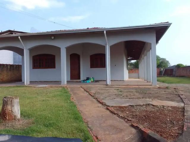 Casa / Sobrado para Venda em Capela do Alto/SP Centro 3 Quartos